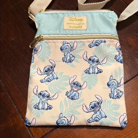 Disney | Bags | Disney Loungefly Stitch Blue And Cream Crossbody Bag ...